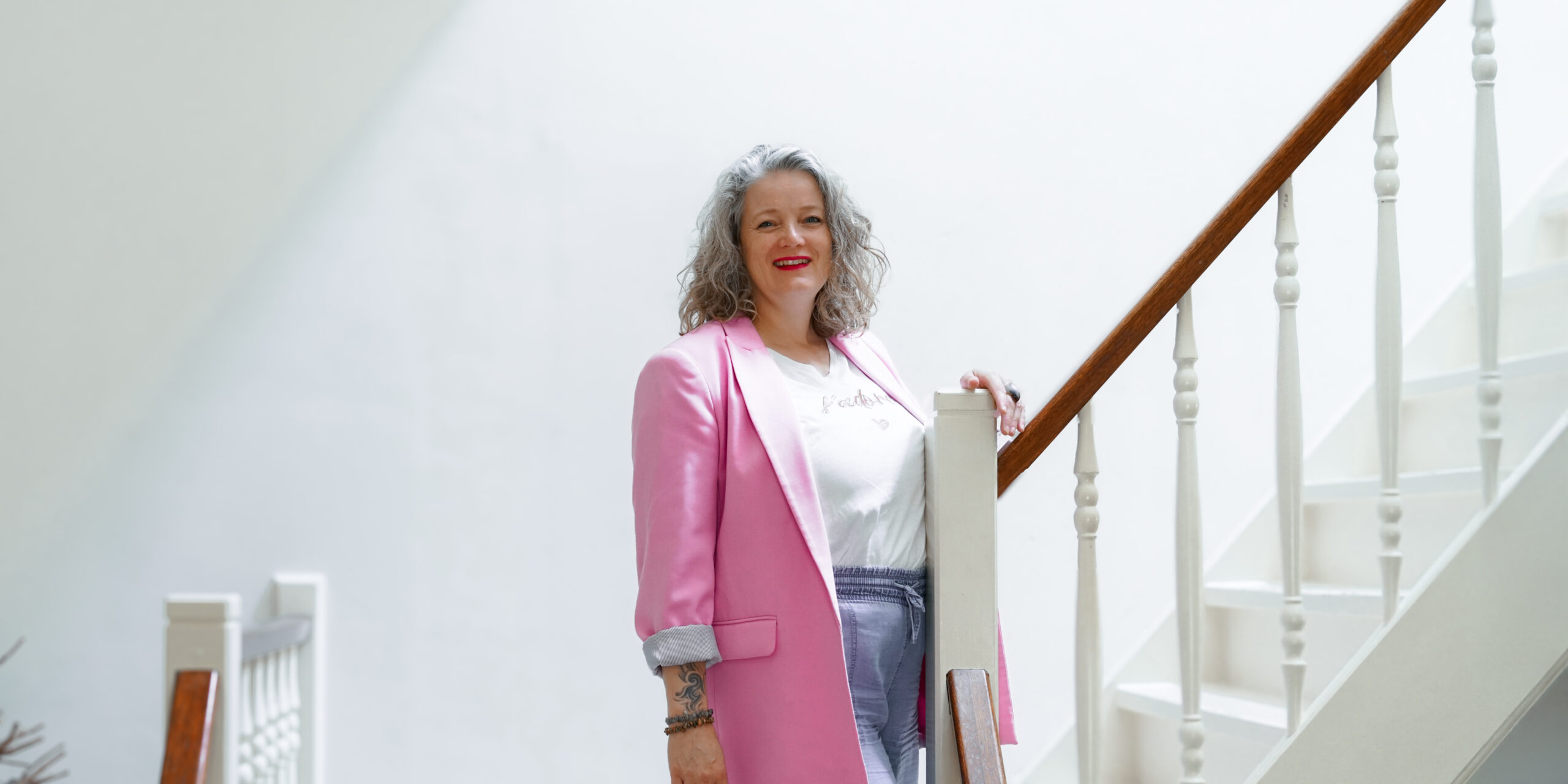Angelique van Hamersveld - Caja